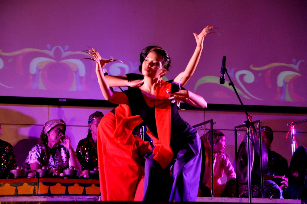 Bunga Arts Link Igal-Pansak Recital: Igal-igalan! Pansakan! Magsukol ...