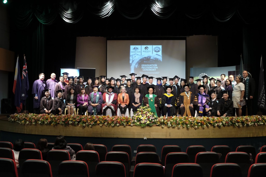 Thirty Filipinos are first graduates of joint University of Newcastle ...
