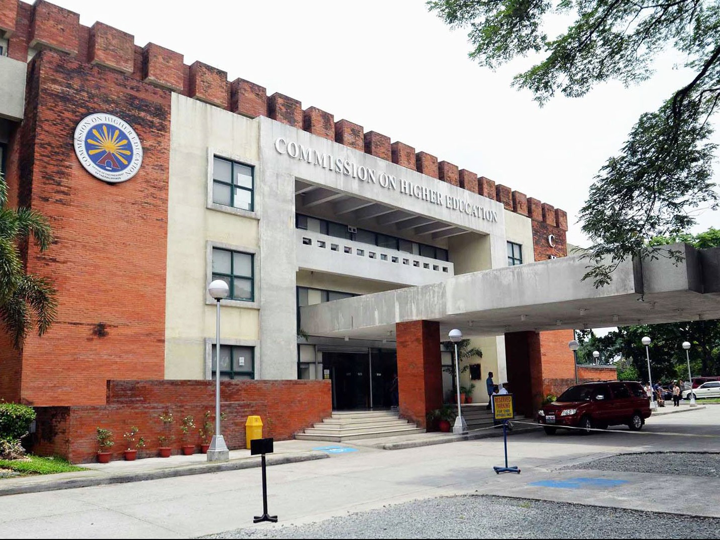 Free tuition for all Filipino nationals in state universities and ...