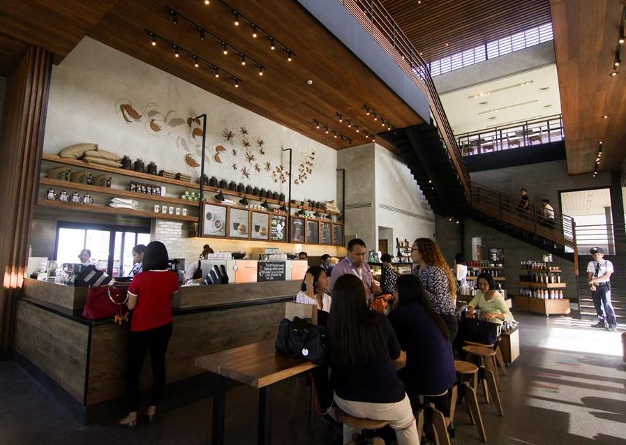 LOOK: Starbucks unveils ‘biggest’ store along Macapagal Boulevard ...