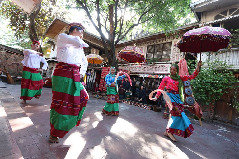 Ramon Obusan Folkloric Group launches ‘Bahay ni Kuya’ | Philippine Primer