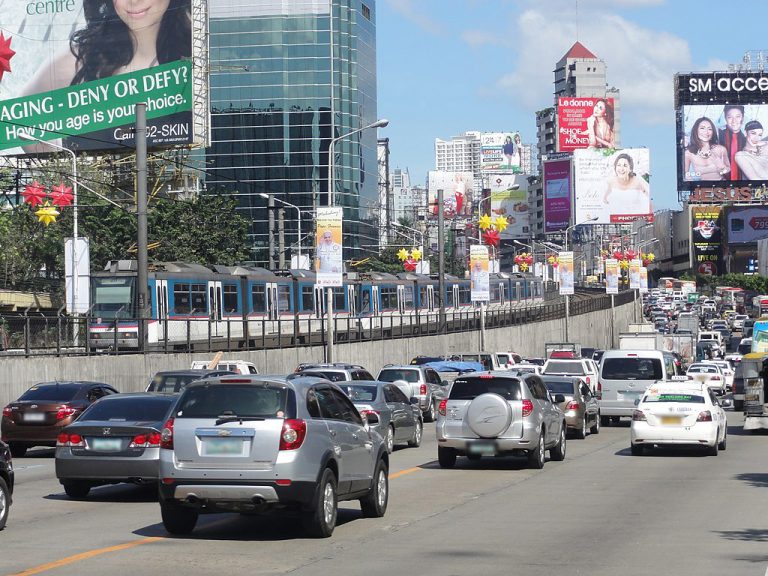 DOTr, MMDA to regulate car tints in 2018 | Philippine Primer