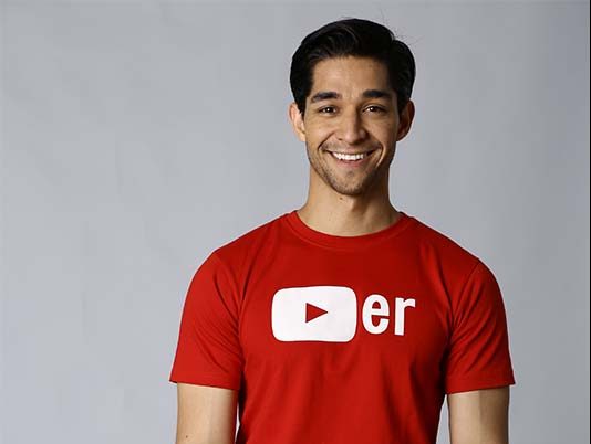 Fil-Am YouTuber Wil Dasovich Wins Vlogger of the Year at Shorty Awards ...