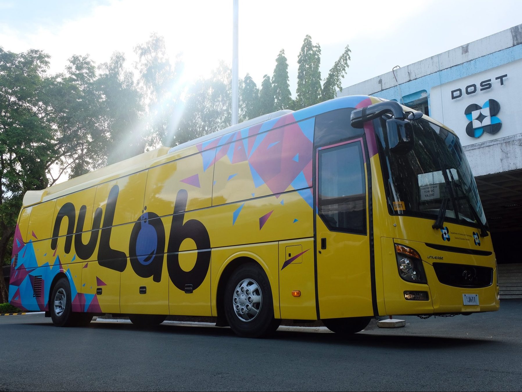 DOST Launches nuLab Science Bus for STEM Students | Philippine Primer