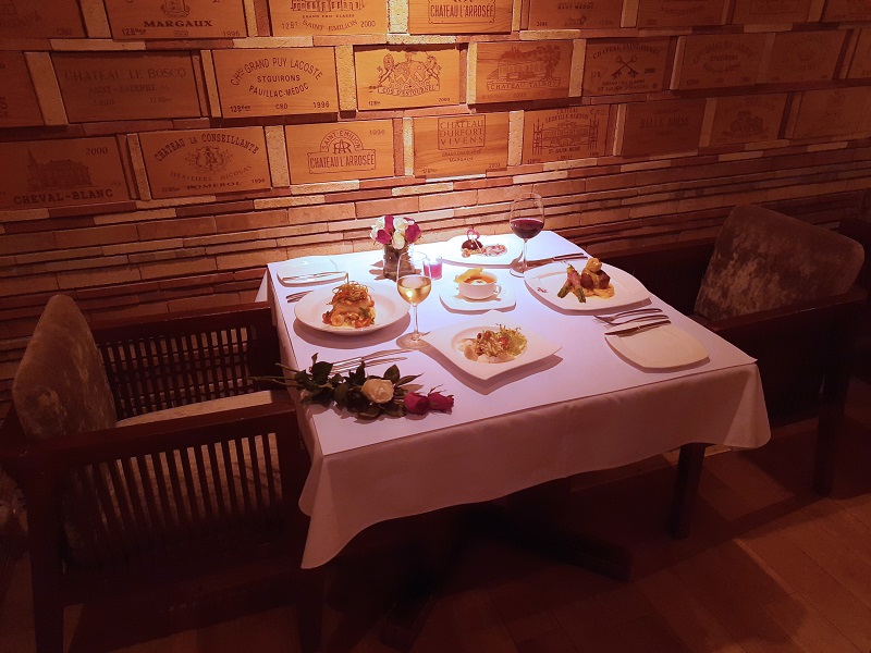 Chesa Bianca, I’m Angus, and Santis Delicatessen Brings Valentine’s Day ...