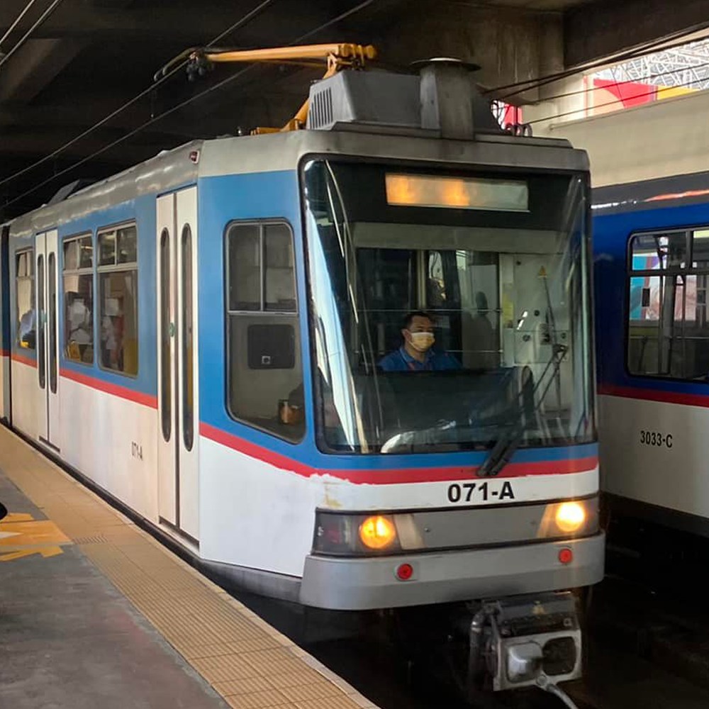 MRT-3 Extends Free Ride Program until June 30 | Philippine Primer