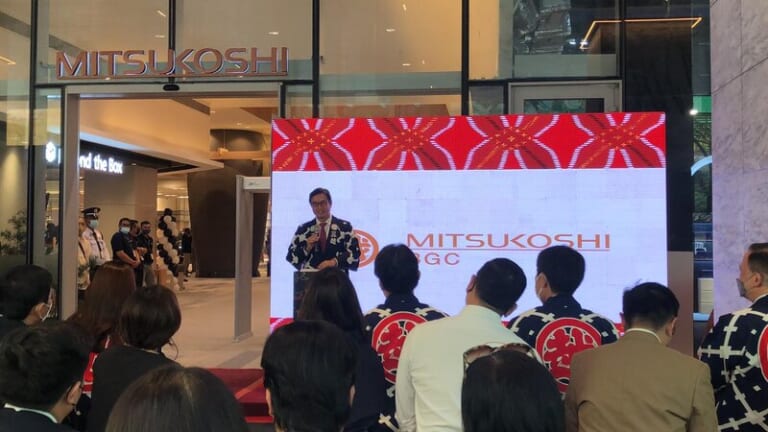 Japanese Mall Mitsukoshi Pre-opens First PH Branch in BGC | Philippine ...