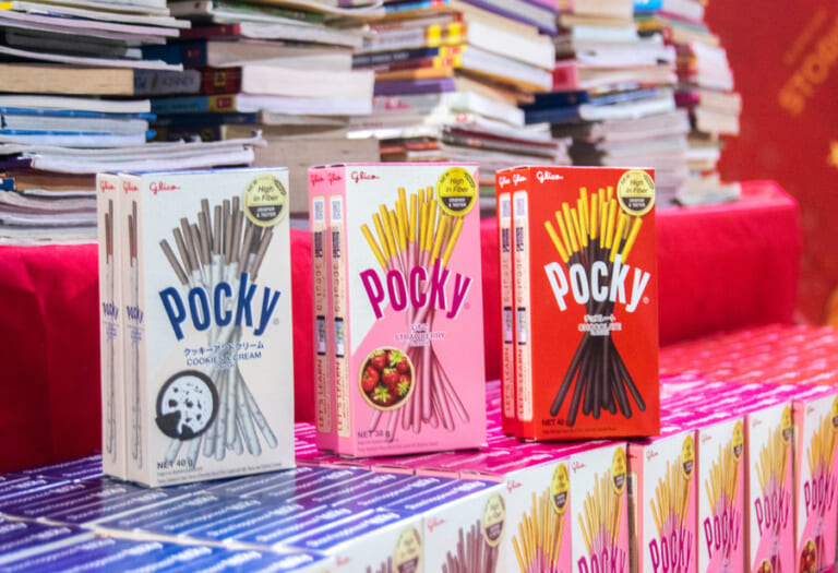 Glico Shares Happiness this Christmas by Trading Pocky Treats for Pre ...