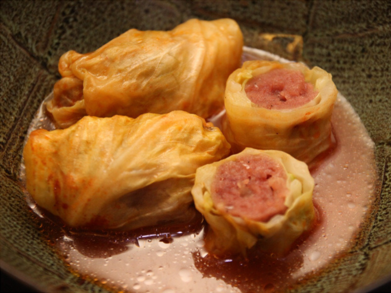 EASY RECIPE: Longganisa-Stuffed Cabbage with Tomato Sauce | Philippine ...