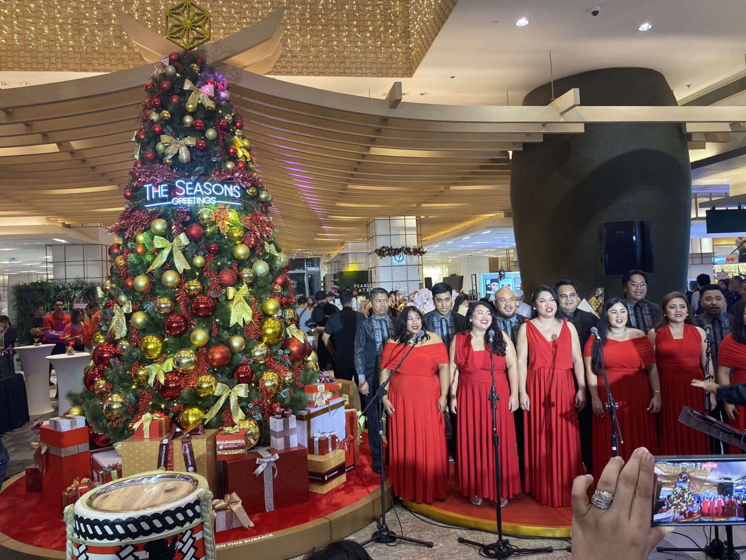 MITSUKOSHI BGC Unveils ‘Mitsuko’ and Exclusive Promos This Holiday Season! | Philippine Primer