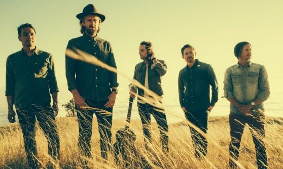 American Alternative band Switchfoot LIVE at Bonifacio High Street in ...