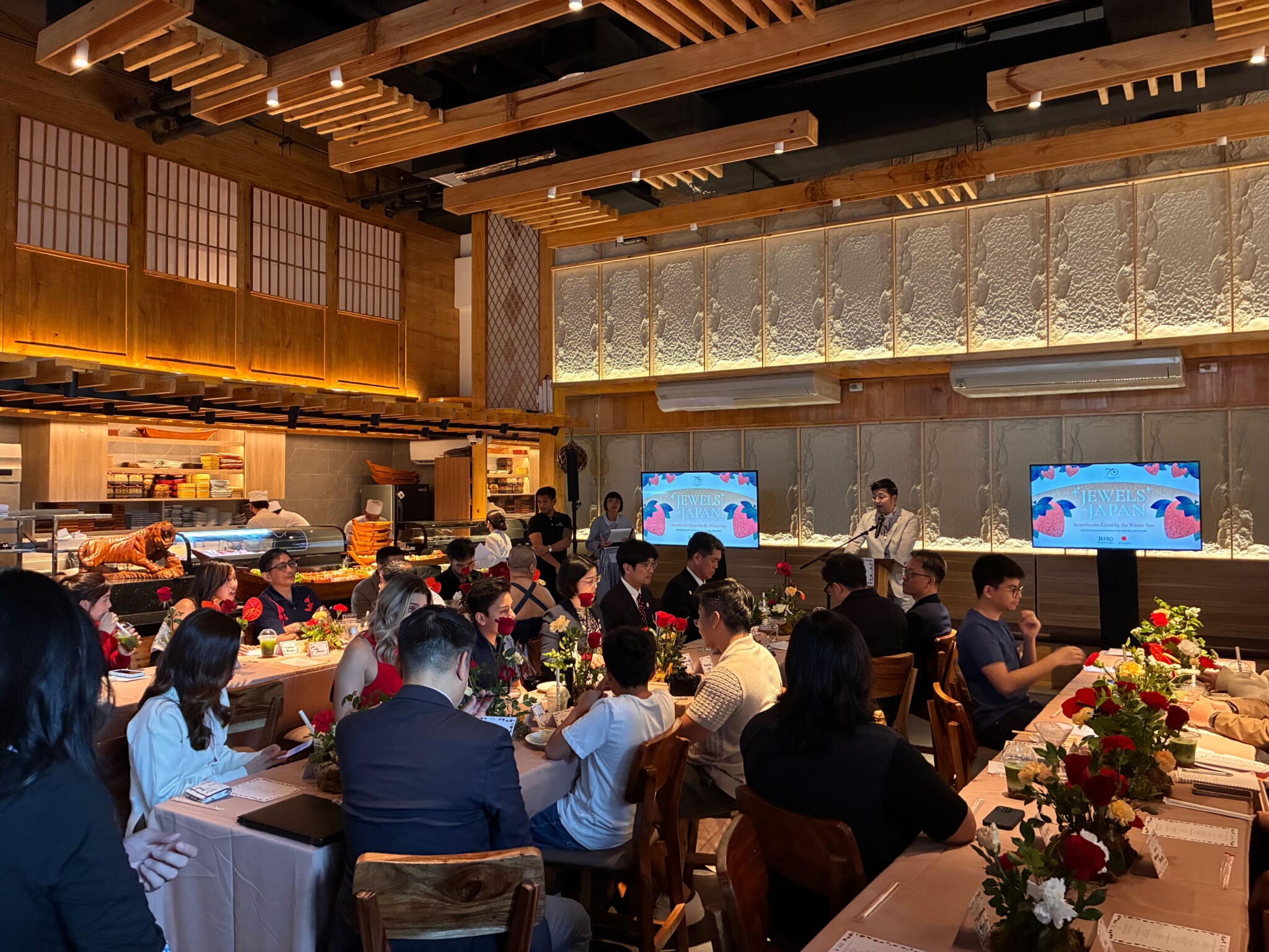 JETRO Celebrates the Extraordinary Japanese Strawberry with “Jewels of ...
