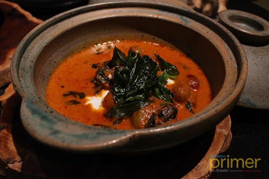 A taste of Thai Cuisine through Benjarong Restaurant at Dusit Thani ...