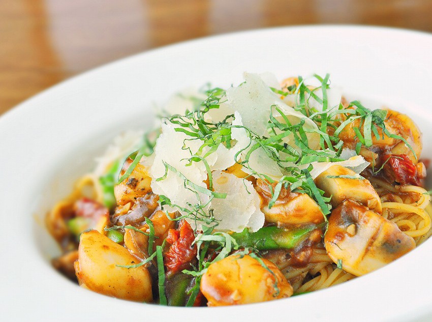 100 Revolving Restaurant | Philippine Primer