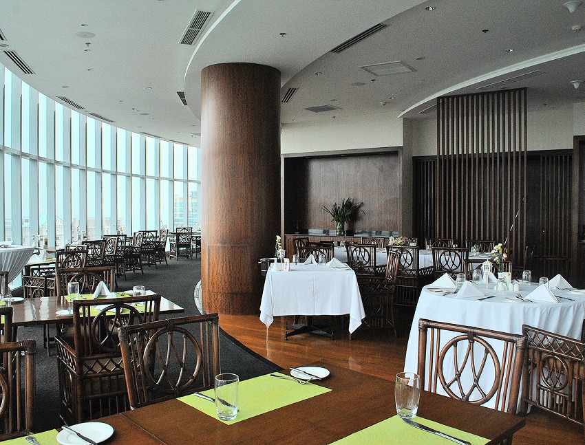 100 Revolving Restaurant | Philippine Primer