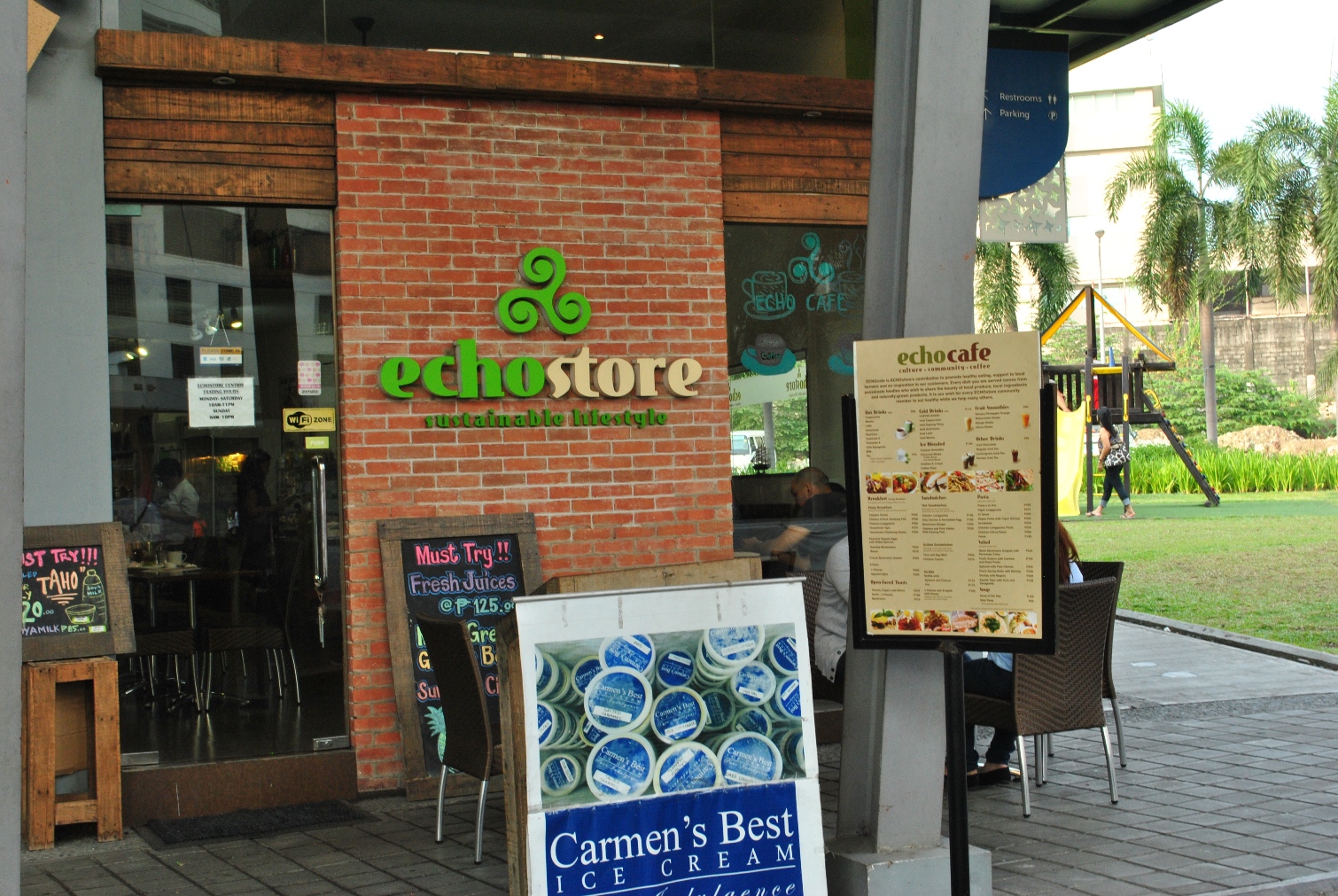 Echo Café | Philippine Primer