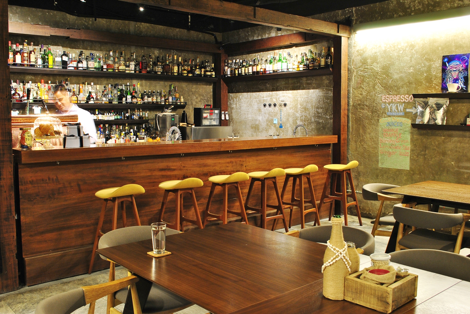 The Curator | Philippine Primer