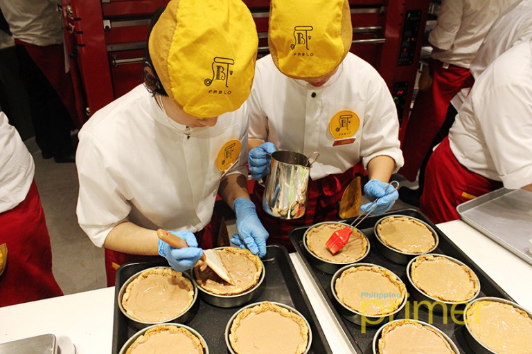 Japan’s best cheesecake Pablo opens first branch in Manila | Philippine ...