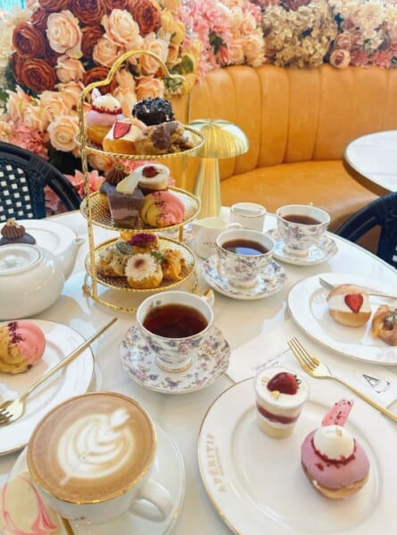 Aperitif in Pasay: Offering Desserts that are Outside the (Graze) Box ...