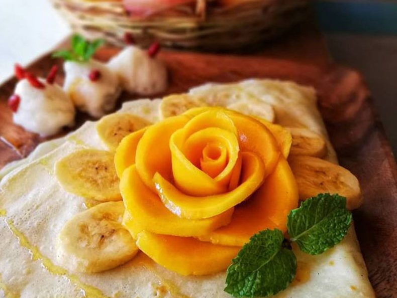 Crêpes Siargao Makes Irresistibly, Mouthwatering Fruit Crepes, Shakes ...