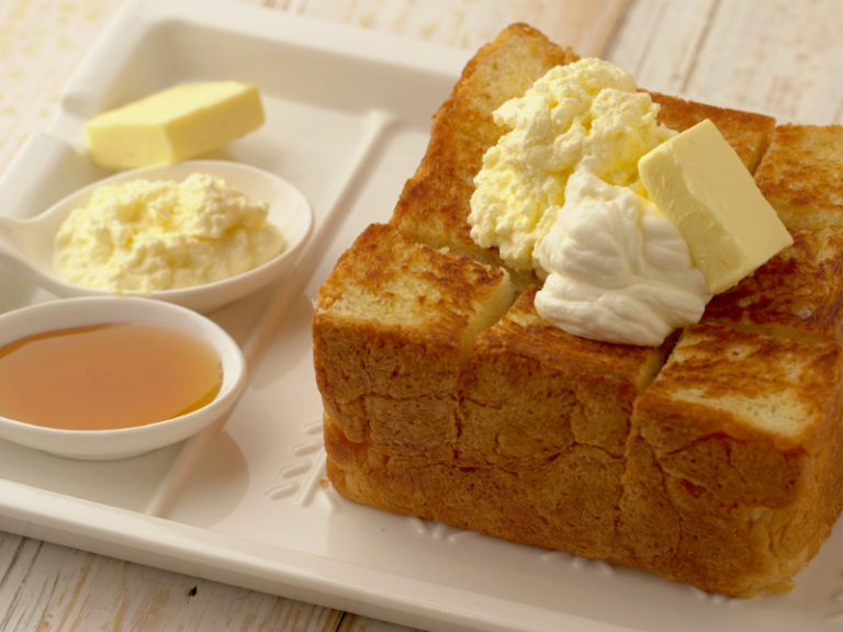 EST Japanese Cafe in BGC: Japanese Breads, Specialty Coffee, and ...