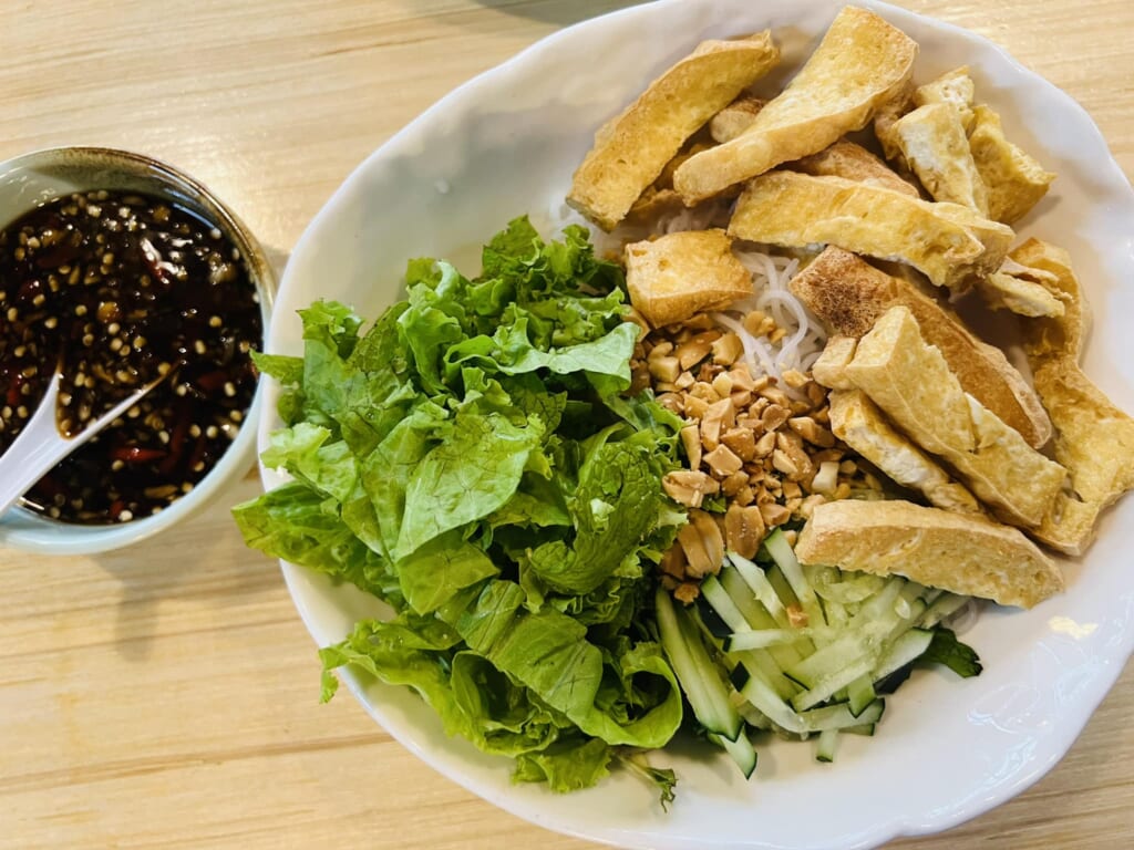 Tosenme Vietnamese Restaurant in Makati: The Health Buff’s Choice ...
