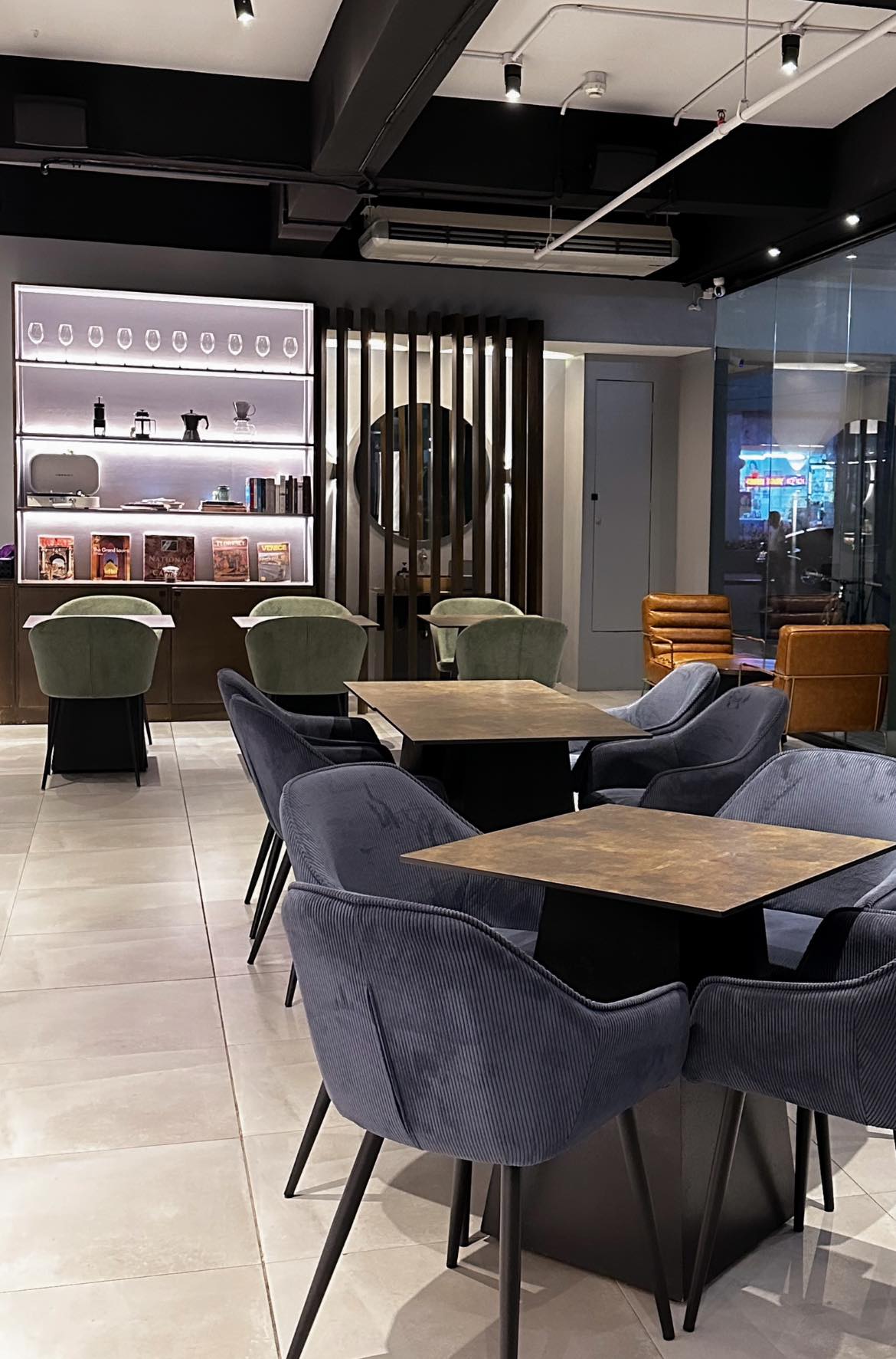 Alto Grounds in Makati: ‘Grammable Interior, Great Coffee, Delightful ...
