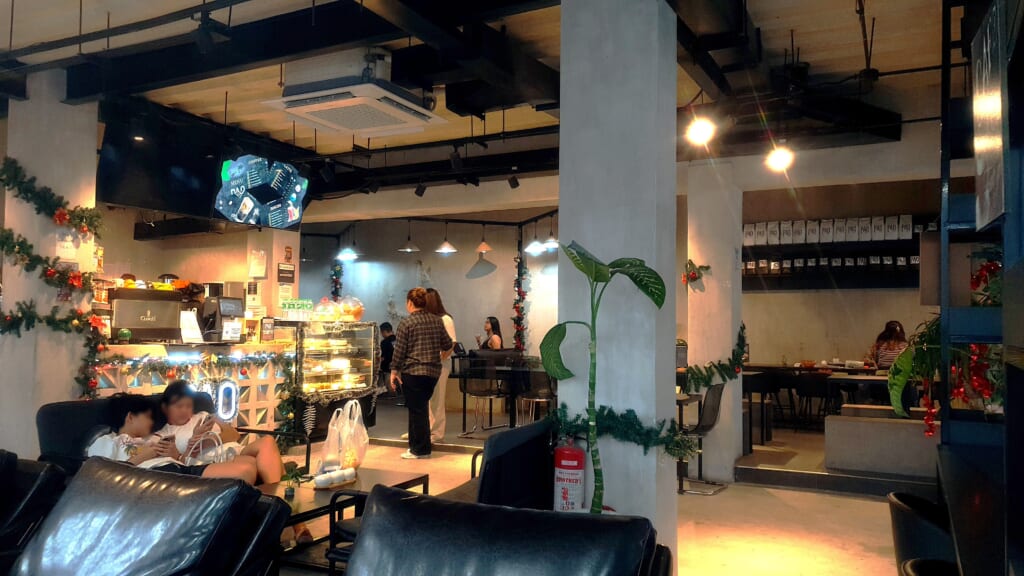 Pao Cafe in Makati: Offering Vietnamese Coffee and Comfort Food 24/7 ...