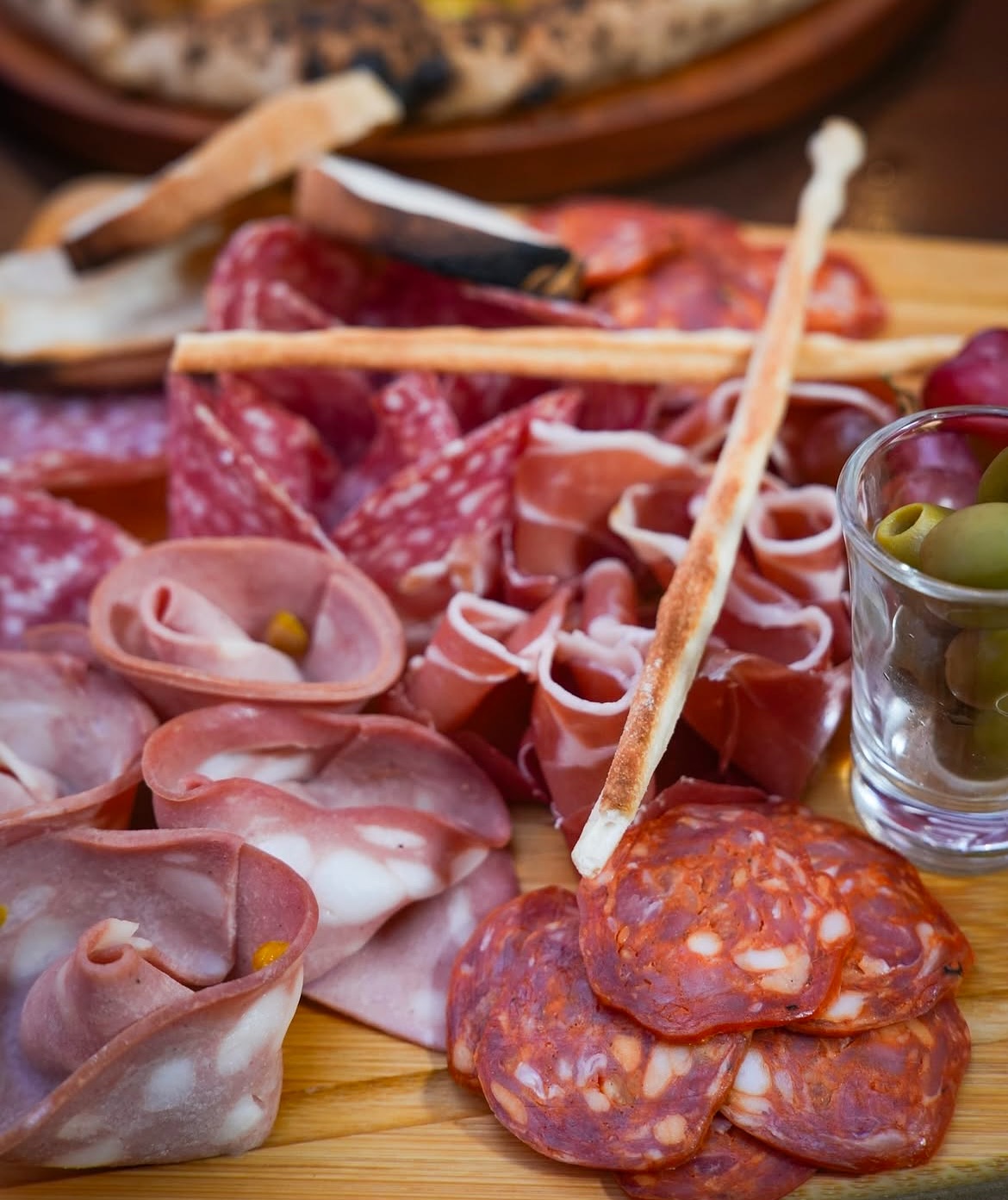 Villa Parmigiano in Alabang West: A Genuine Tuscan-inspired Italian ...