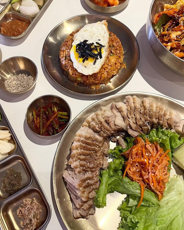 Tang Korean Restaurant in BGC: Offering Yummy Korean Favorites 24/7 ...