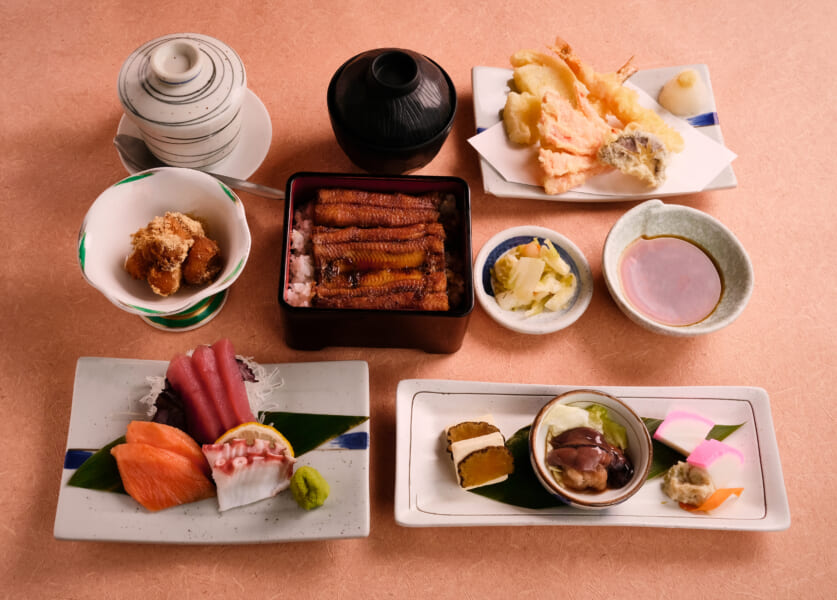 Unakichi in Makati: Savor the Taste of Fresh Eel Dishes, Ramen ...