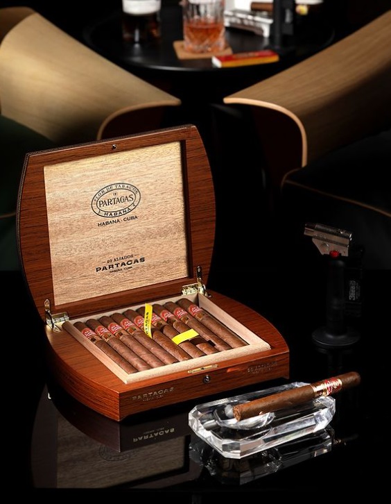 La Casa Del Habano in Makati: Where Premium Cuban Cigars Can Be Had ...