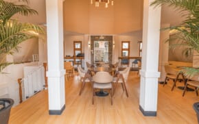 Hillbarn Cafe & Restaurant in Tagaytay: Hearty Sandwiches and Steaks ...