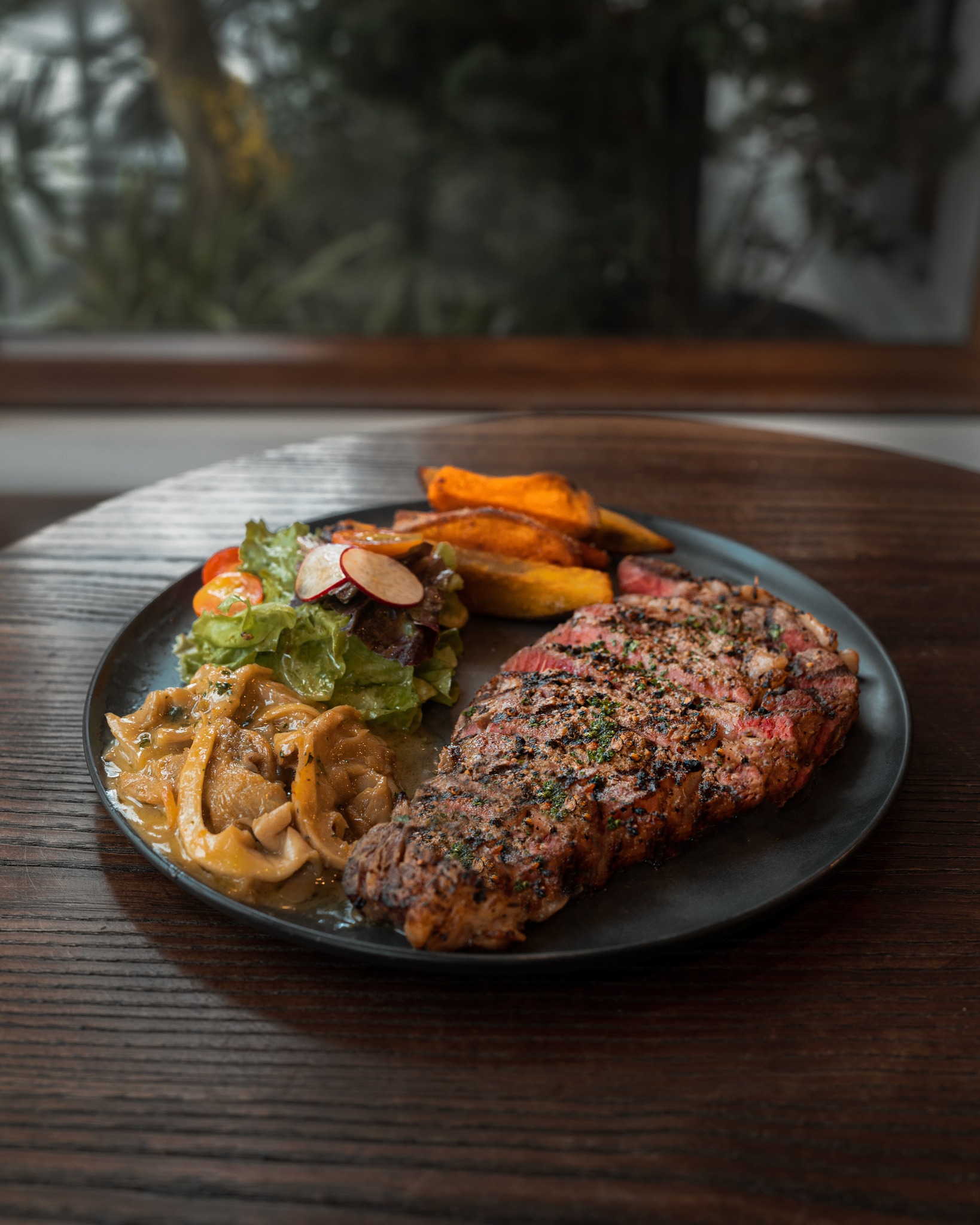 Hillbarn Cafe & Restaurant in Tagaytay: Hearty Sandwiches and Steaks ...