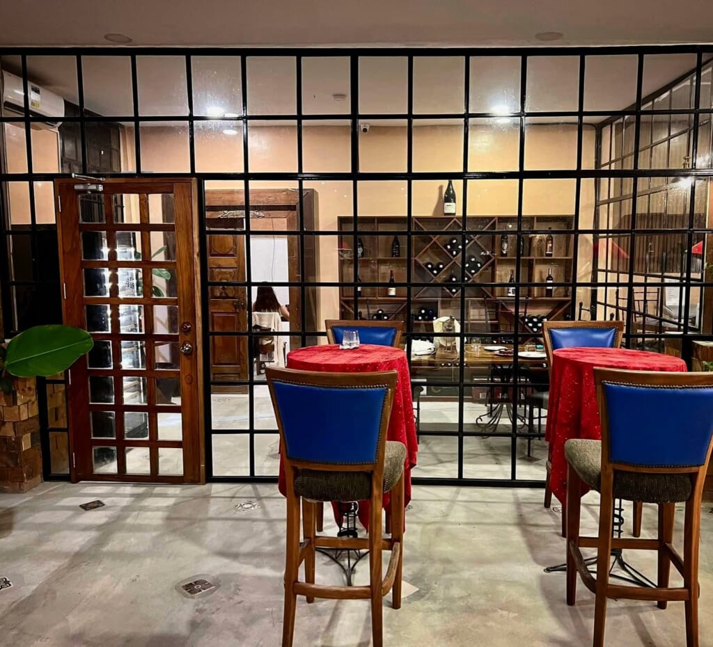 Asador Dos Mestizos in Silang: Traditional Spanish Dishes with Filipino ...