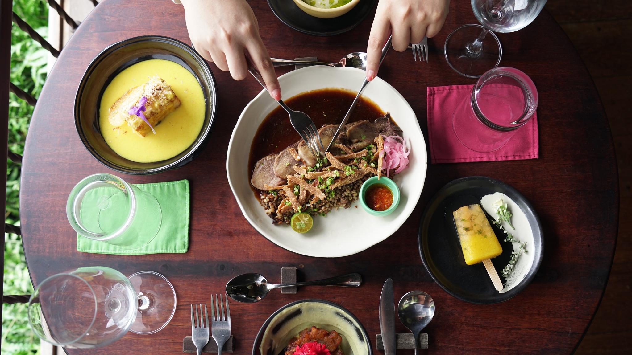 Tahanan Bistro in Antipolo: Contemporary Filipino Art and Gastronomy ...