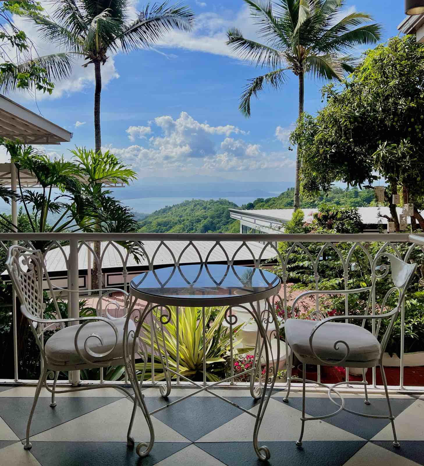 Bag of Beans Athena in Tagaytay: Your Go-to Place for Romantic Dates ...