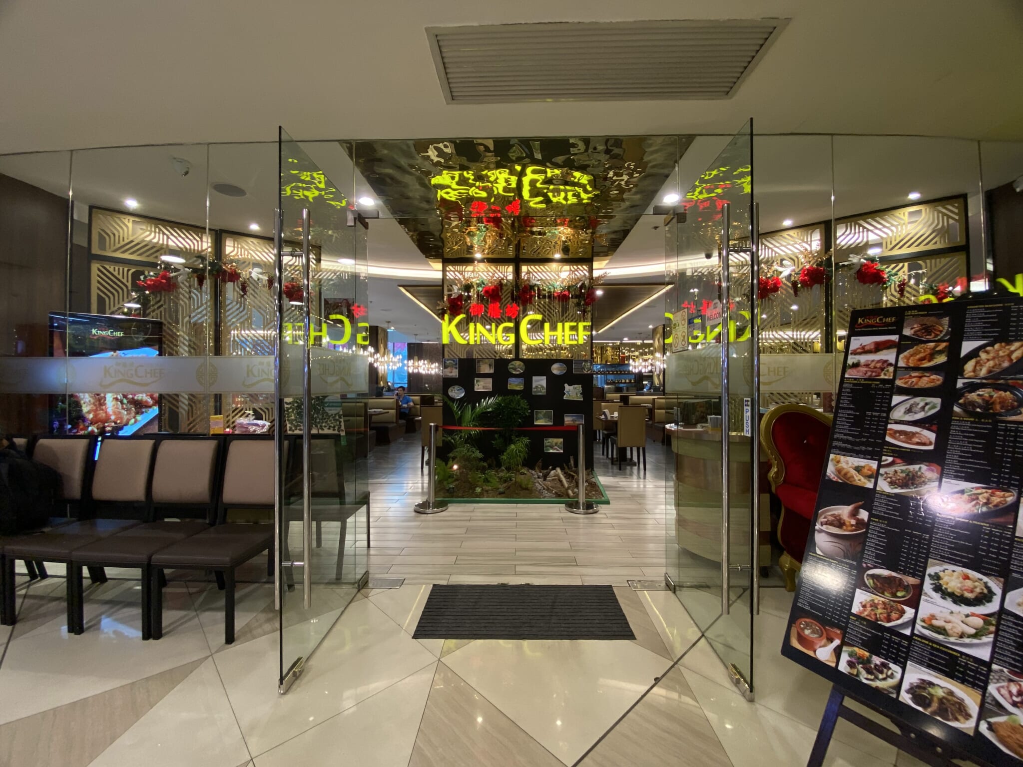 King Chef Seafood Restaurant in Binondo: Delectable Filipino-Chinese ...