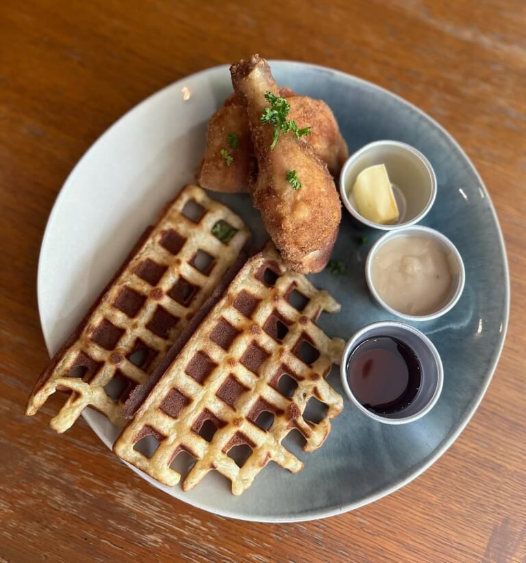 Cache Coffee & Cocktails: Your Cozy Spot for Relaxed Dining and Crafted ...