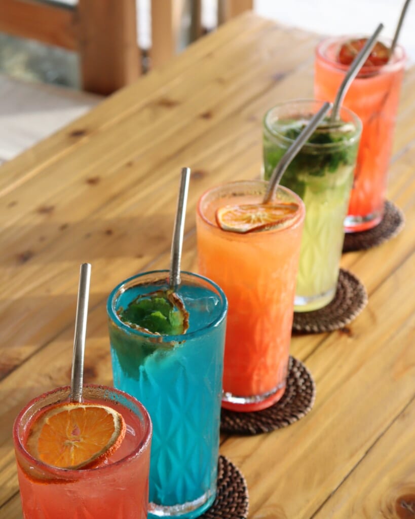 Aplaya Boracay: Italian Comfort Food and Sunset Cocktails by the Beach ...