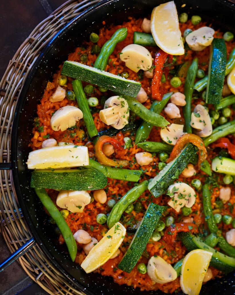 Dos Mestizos in Boracay: A Spanish-Filipino Feast of Flavor and ...