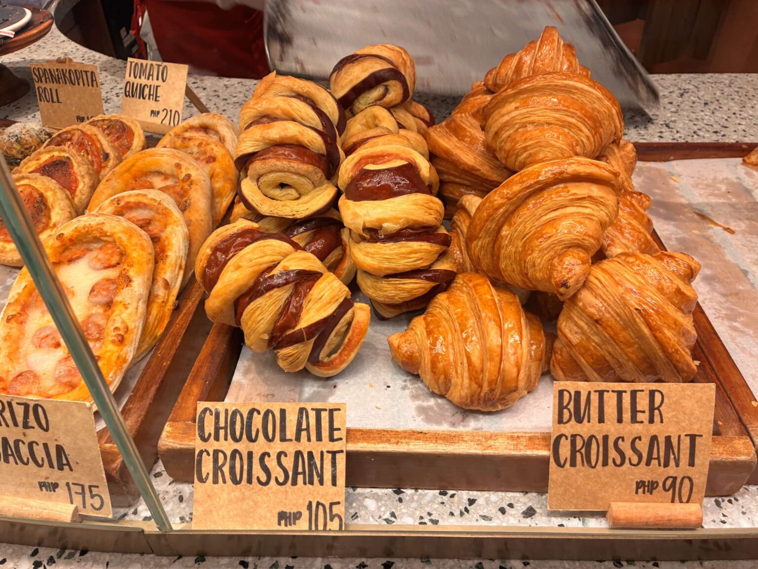 Bake House at Shangri-La The Fort: BGC’s Elegant Spot for Fresh Bakes ...