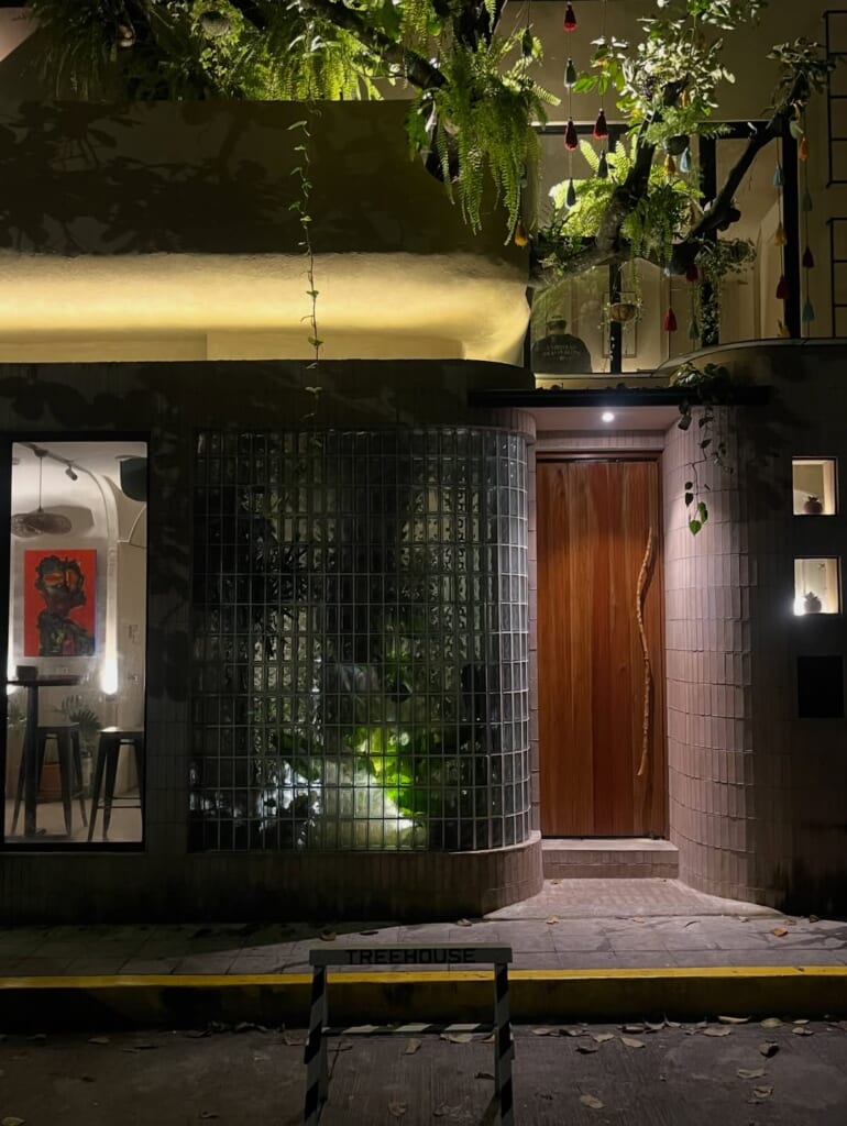 Treehouse Cafe in Makati: A Creative Escape Built Around a Living Duhat ...
