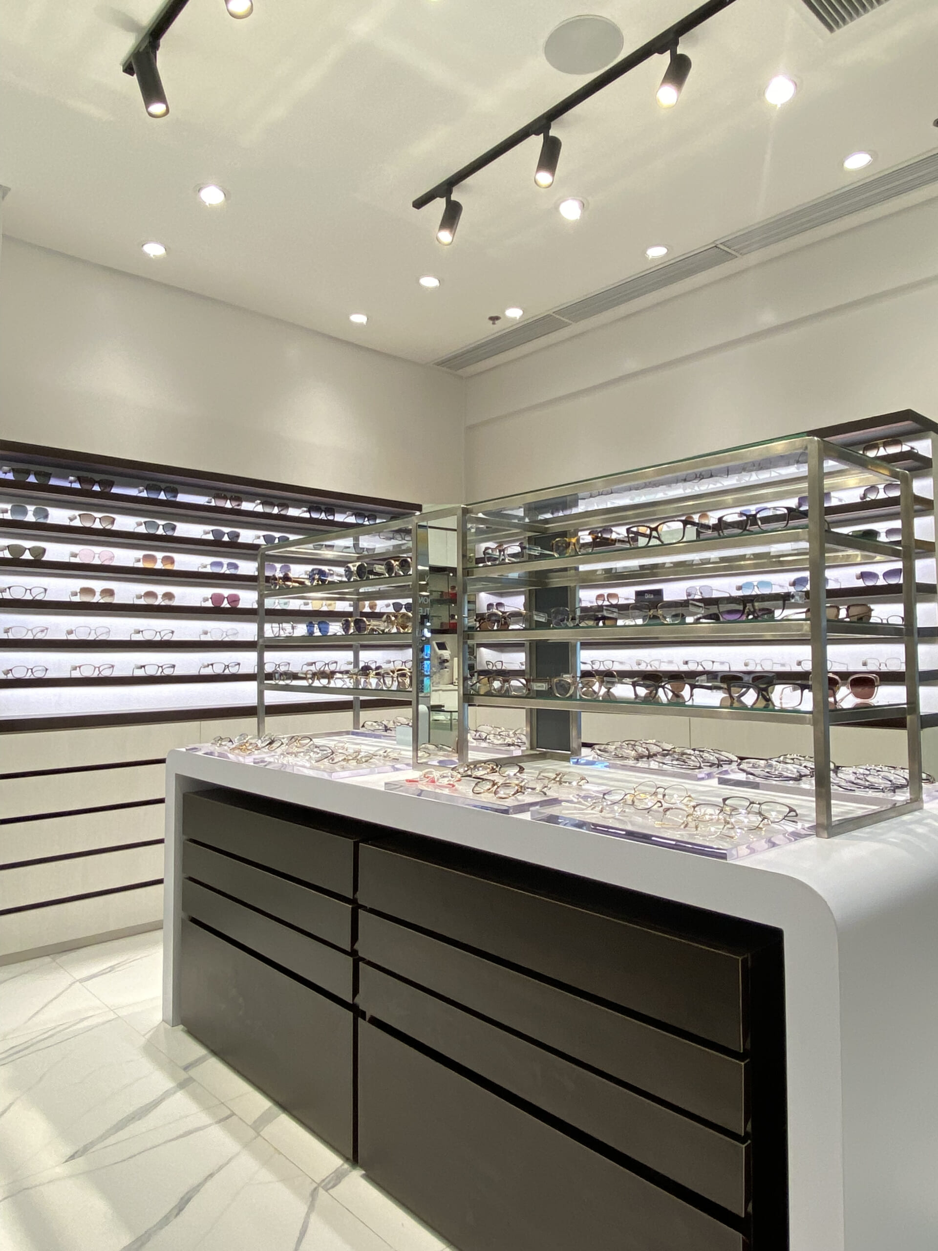 Japan Eye Center in BGC: Innovative Medical Eye Care and Japanese ...