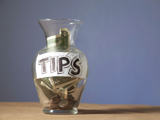 Expats’ Guide: Tipping Etiquette in the Philippines | Philippine Primer