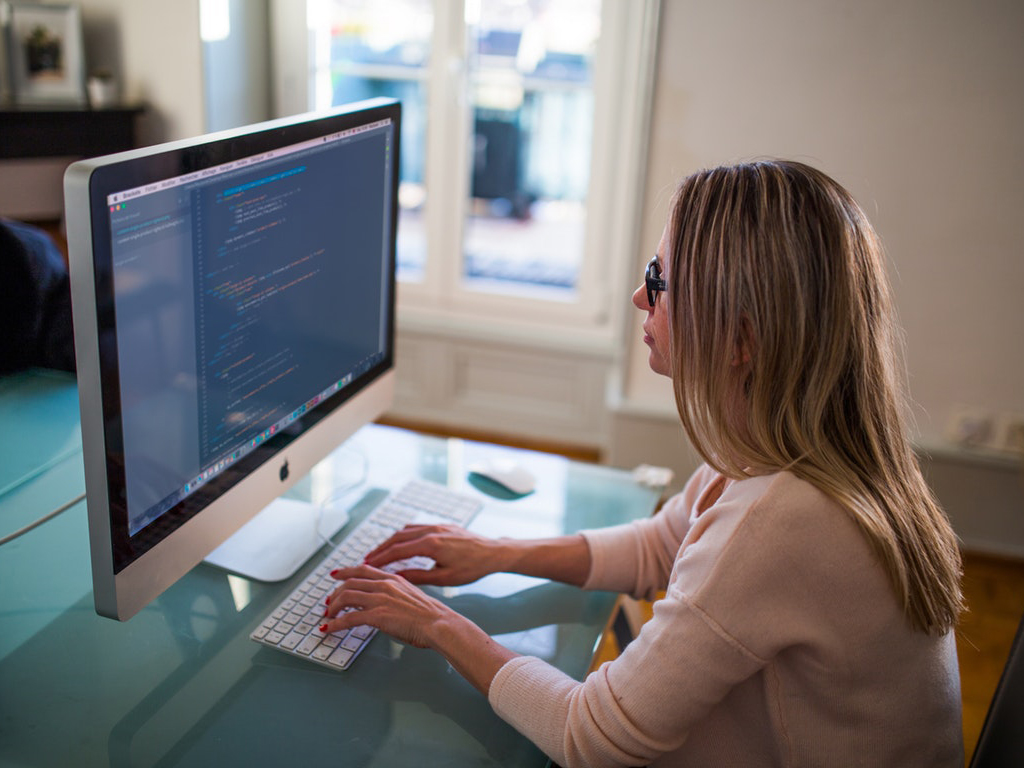 Freelancer 101: How to Start Your Freelancing Career in the Philippines ...