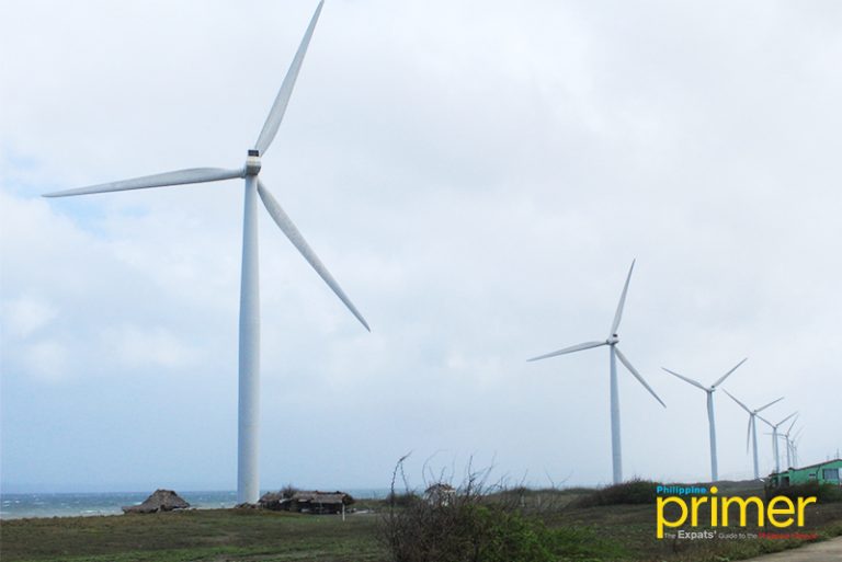 Bangui Windmill Farm in Ilocos Norte: A Famous Tourism and Sustainable ...