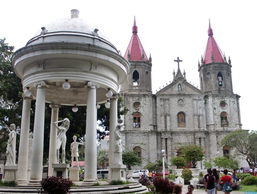 Molo Church in Iloilo: ‘Female church’ of the city | Philippine Primer