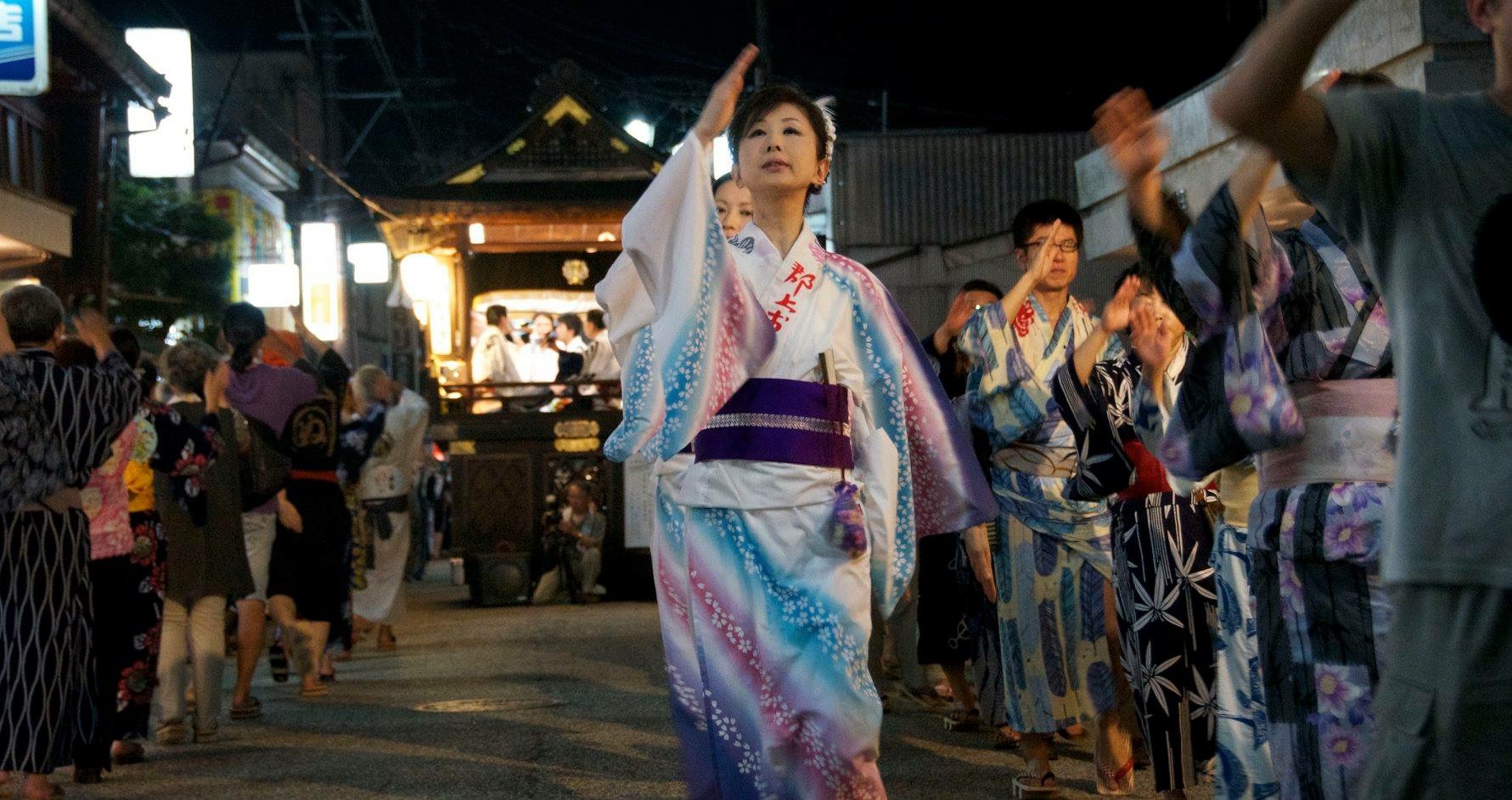 JAPAN TRAVEL: Get to Know Gujo City—The Stress-Relieving ‘Water City ...