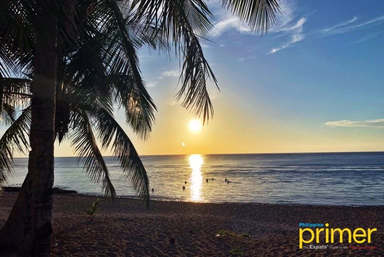 Villa Hontomin in Basco, Batanes: A Mansion Facing the West Philippine ...